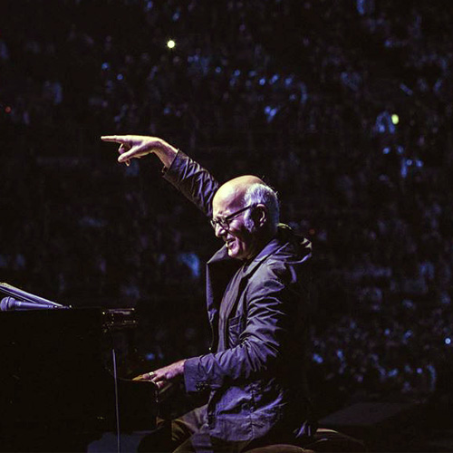 Shakenstir » Einaudi’s Taranta Project