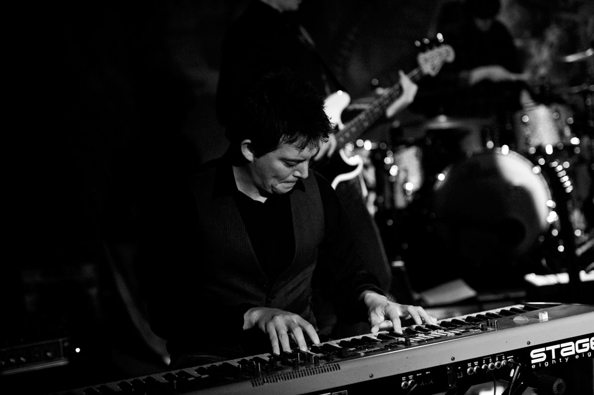 Shakenstir » Sandi Thom Live